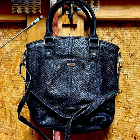 thirty-one | Bags | Jewell Handbag By Thirty One 0 Polyurethane With ...